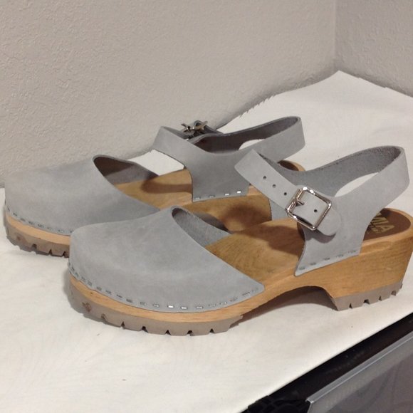 MIA | Shoes | New Mia Nubuck Clogs 4 | Poshmark